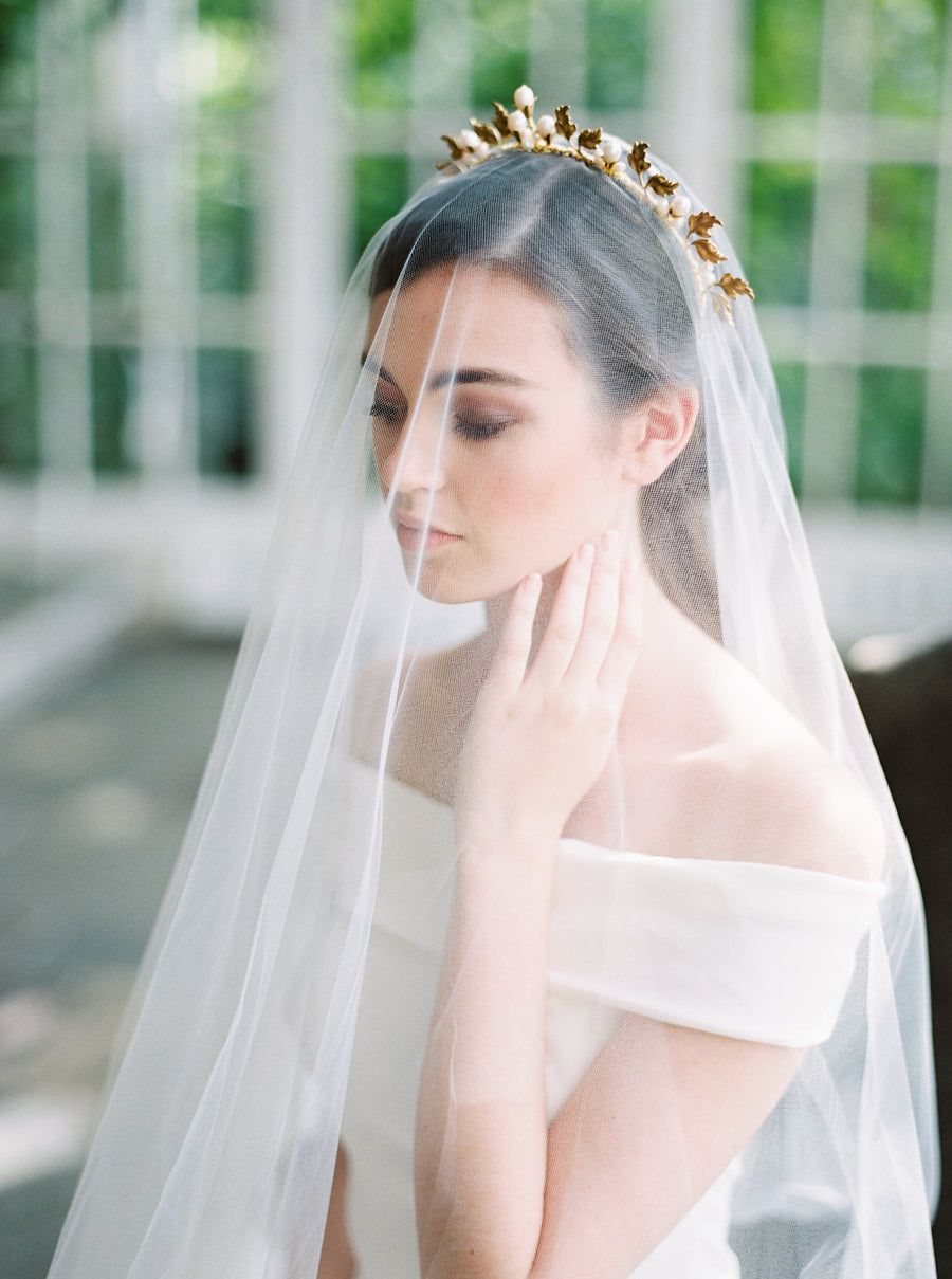 CELESTE | Gold Bridal Crown – Noon on the Moon