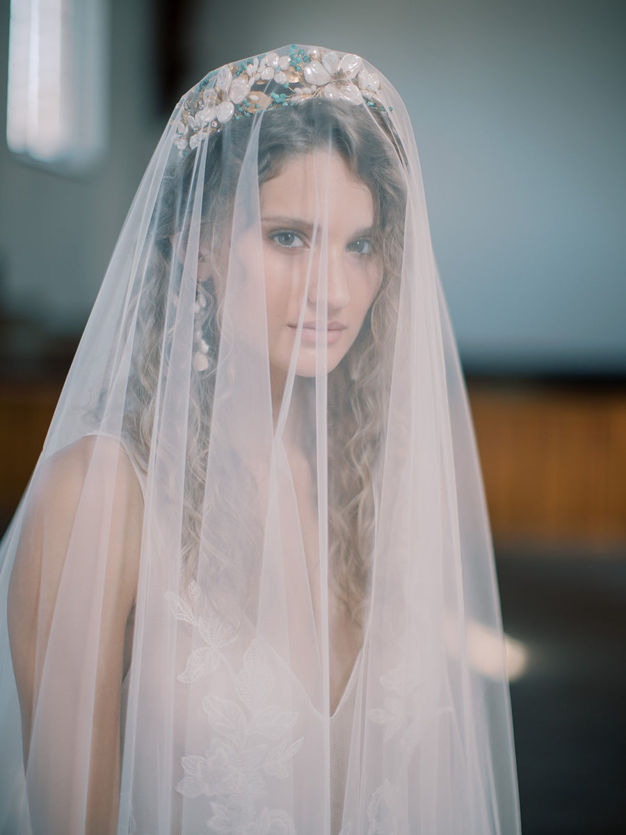 MIRAGE | Sheer Drop Veil – Noon on the Moon