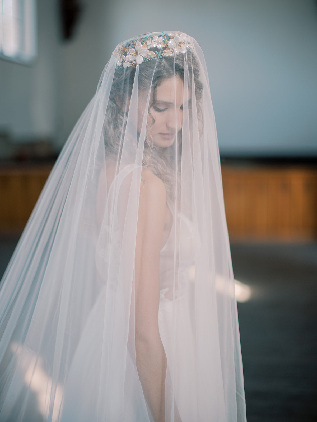 MIRAGE | Sheer Drop Veil – Noon on the Moon
