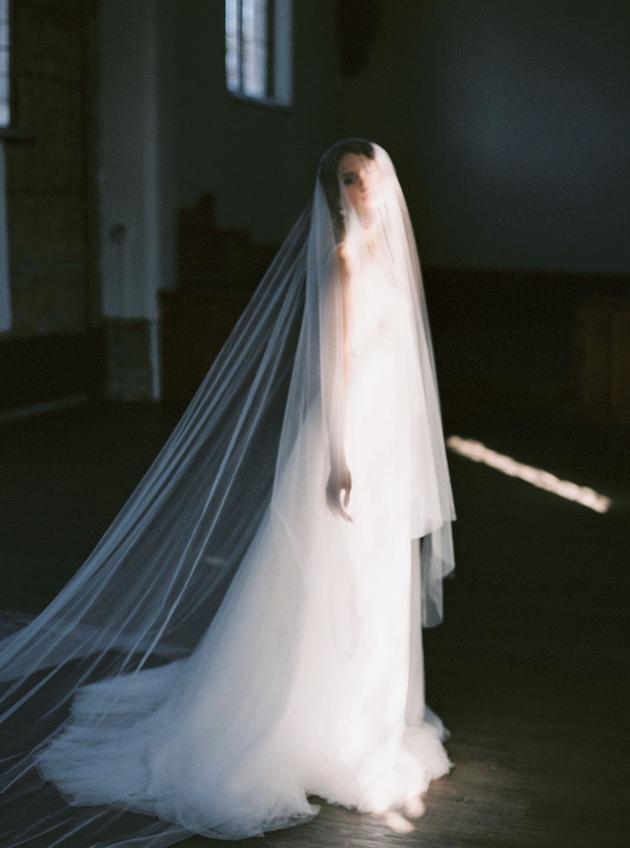 MIRAGE | Sheer Drop Veil – Noon on the Moon